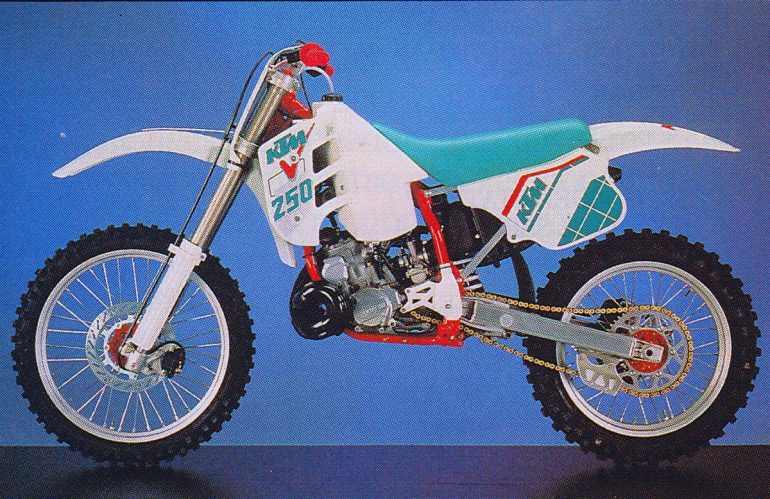 “Maxxis Tires” – Classic Steel 141 1998 KTM 250SX – PulpMX