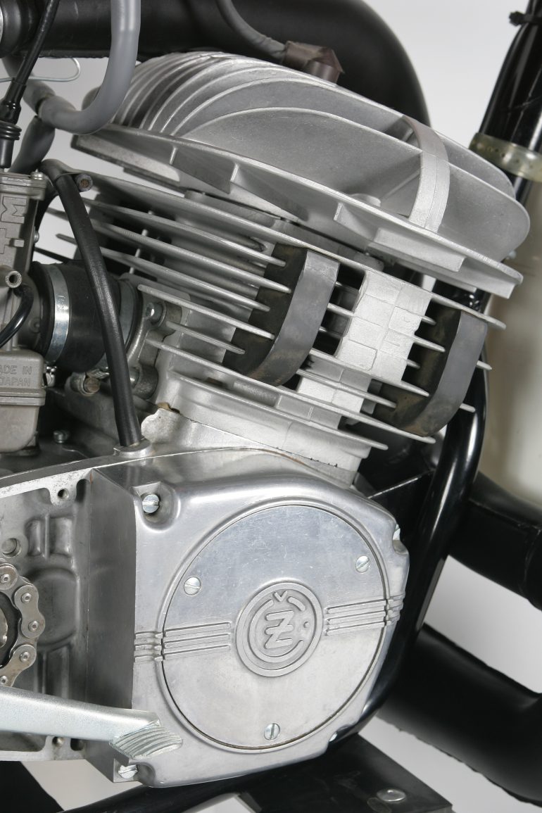 GP’s Classic Steel #3: 1989 CZ400 Type 514 – PulpMX