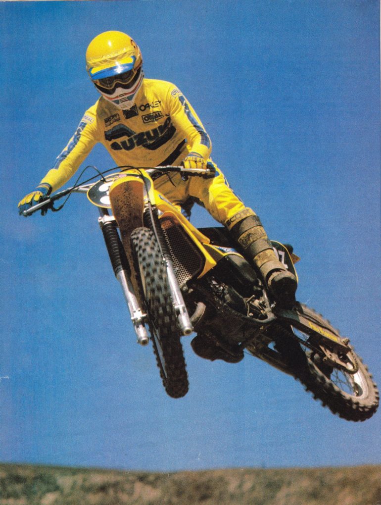 “Maxxis Tires” – Classic Steel 136: 1981 Suzuki RM125 – PulpMX