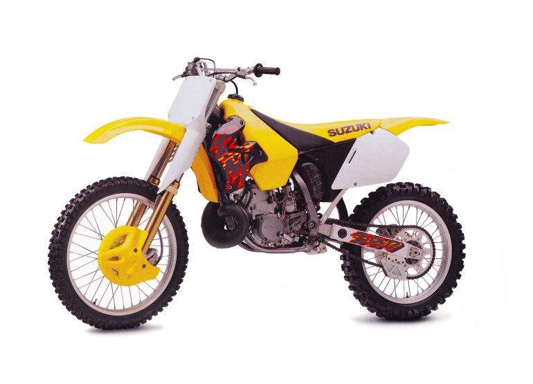 “Maxxis Tires” – Classic Steel #176 “1997 Suzuki RM250” – PulpMX