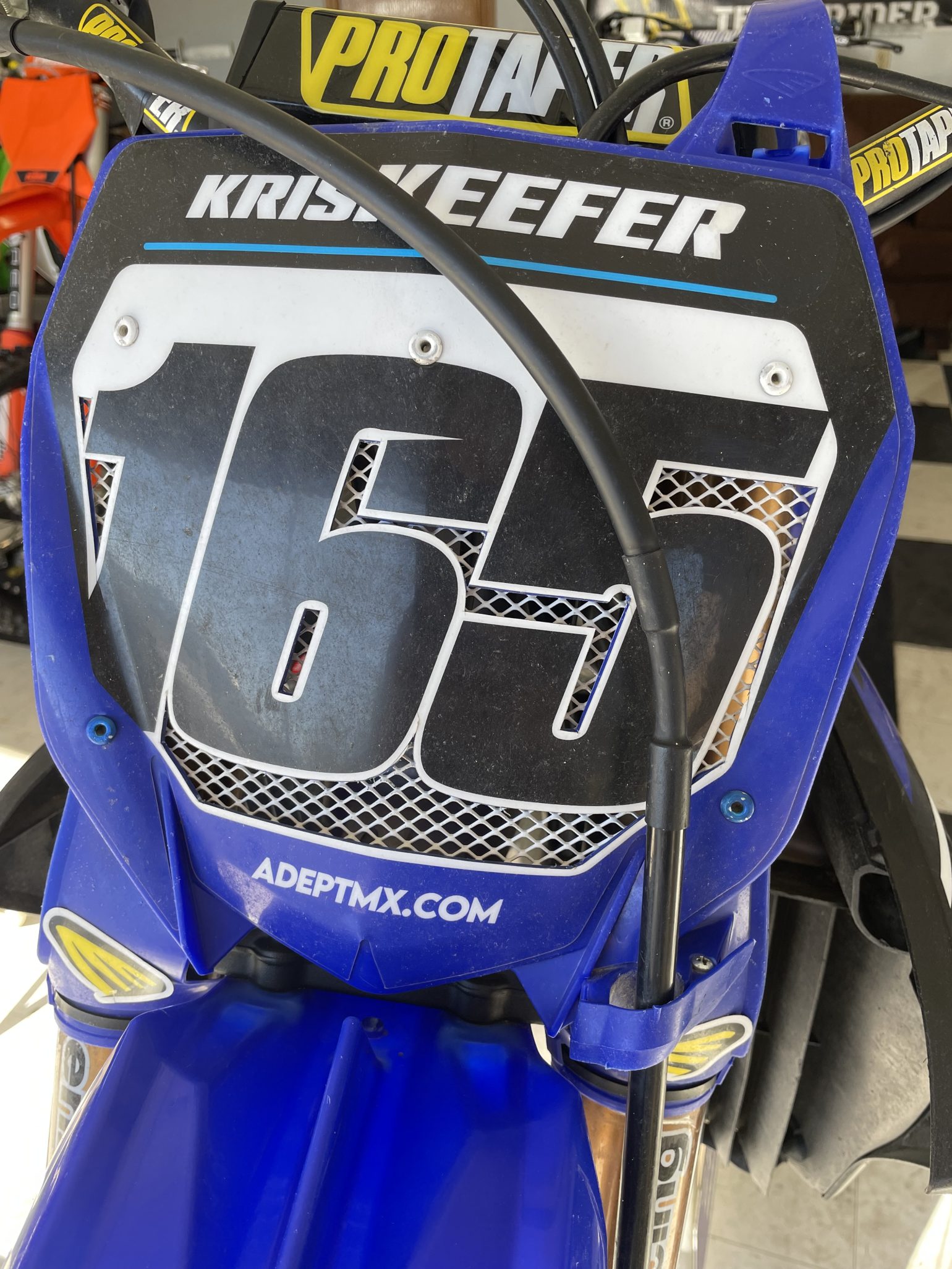 Anchor Tape Co. Vented Front Number Plate (Yamaha YZ450F) – PulpMX
